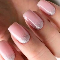 21 Trendy Prom Nails Ideas To Consider | NailDesignsJournal