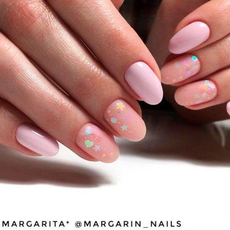 25 Star Nails Designs To Fall In Love With - Nail Designs Journal