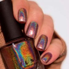 Otherworldly Holographic Nail Polish - Nail Designs Journal