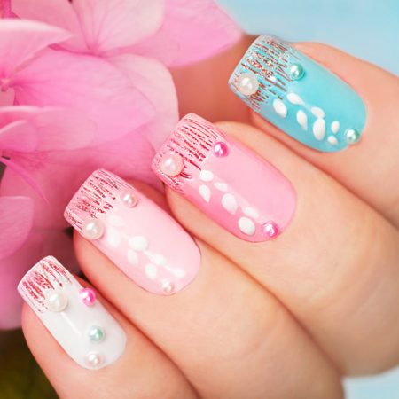 Polish Your Elegant Look with Mesmerizing Pearl Nails