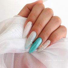 Fresh Graduation Nails Trends in 2022 - Nail Designs Journal