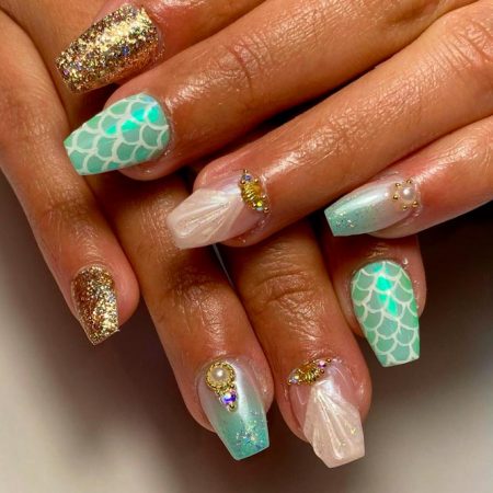 30 Terrific Mermaid Nails For You To Try - Nail Designs Journal