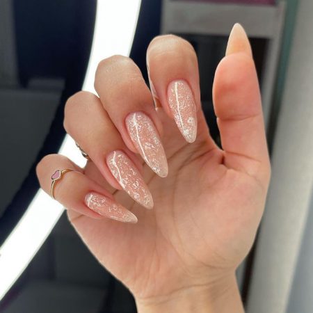 25 Hottest Golden Nails ideas For 2024